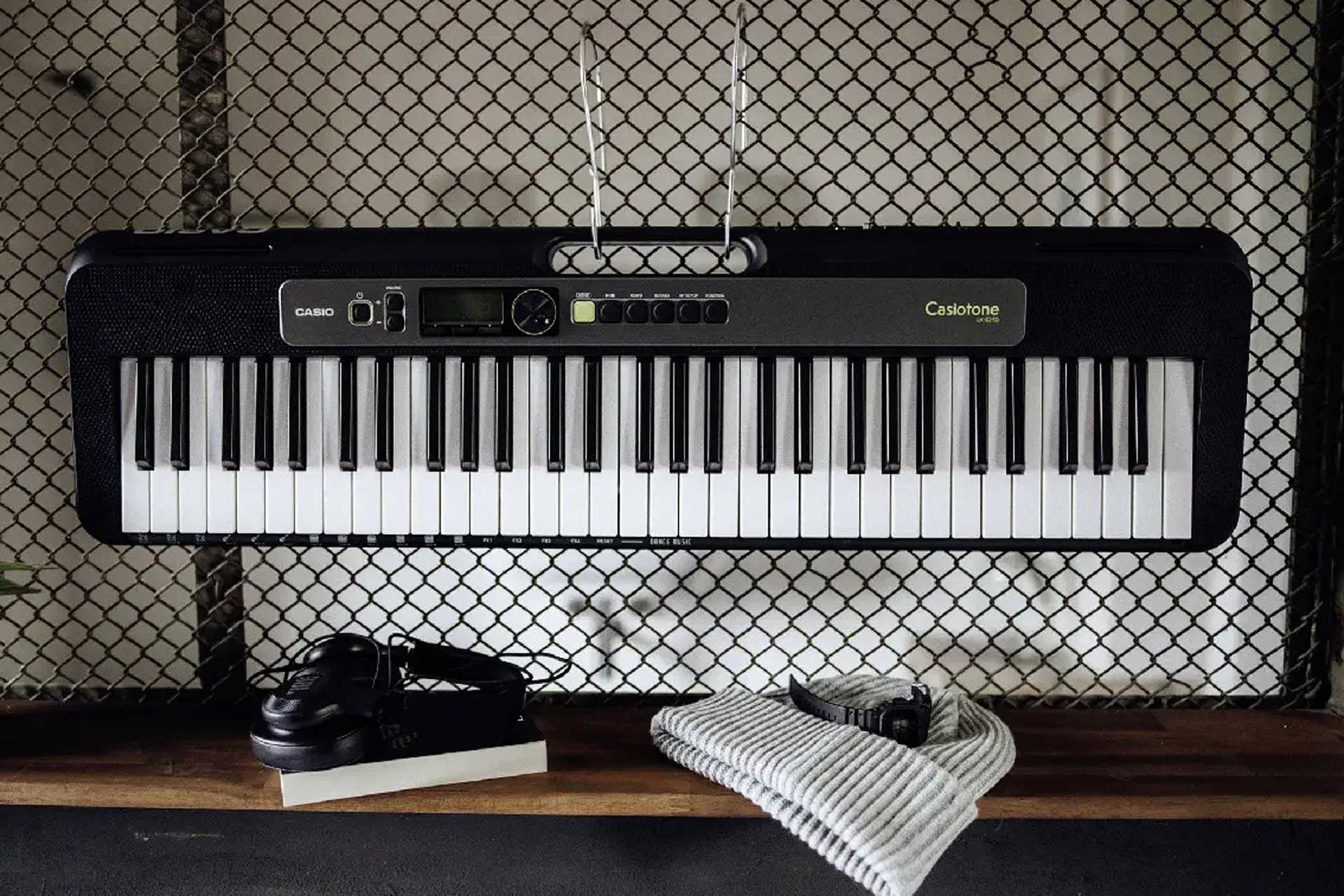 Casio LK-S250 im Test » Wie gut ist dieses Leuchttasten-Keyboard?